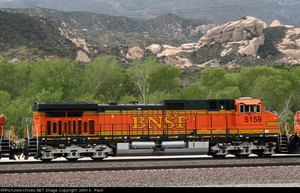 BNSF 5159